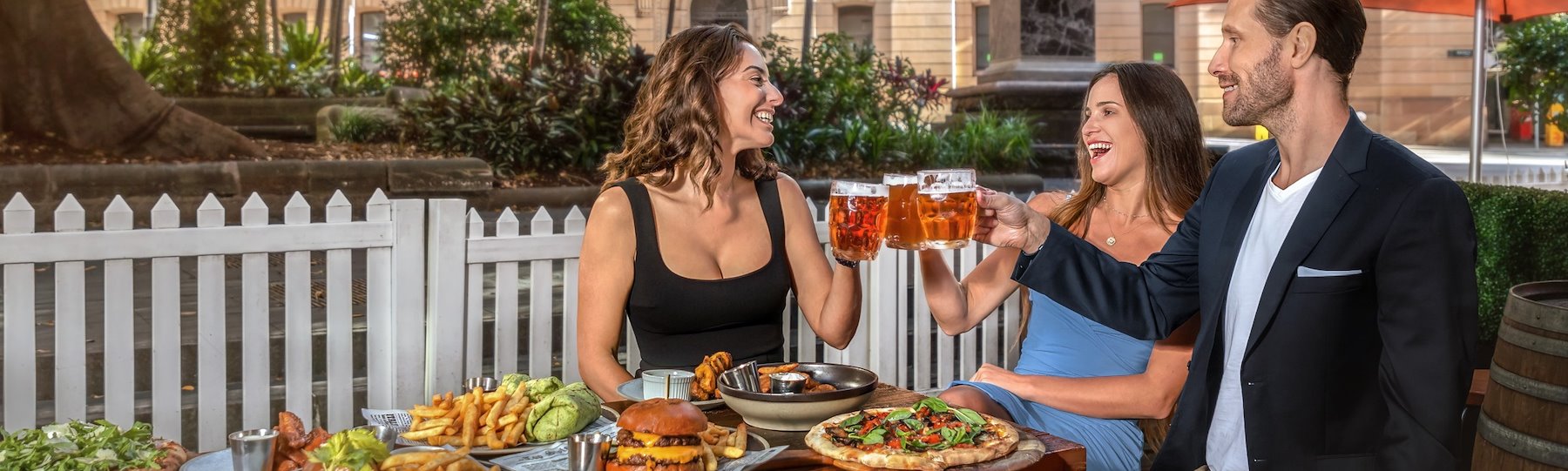 What's On | Customs House Bar